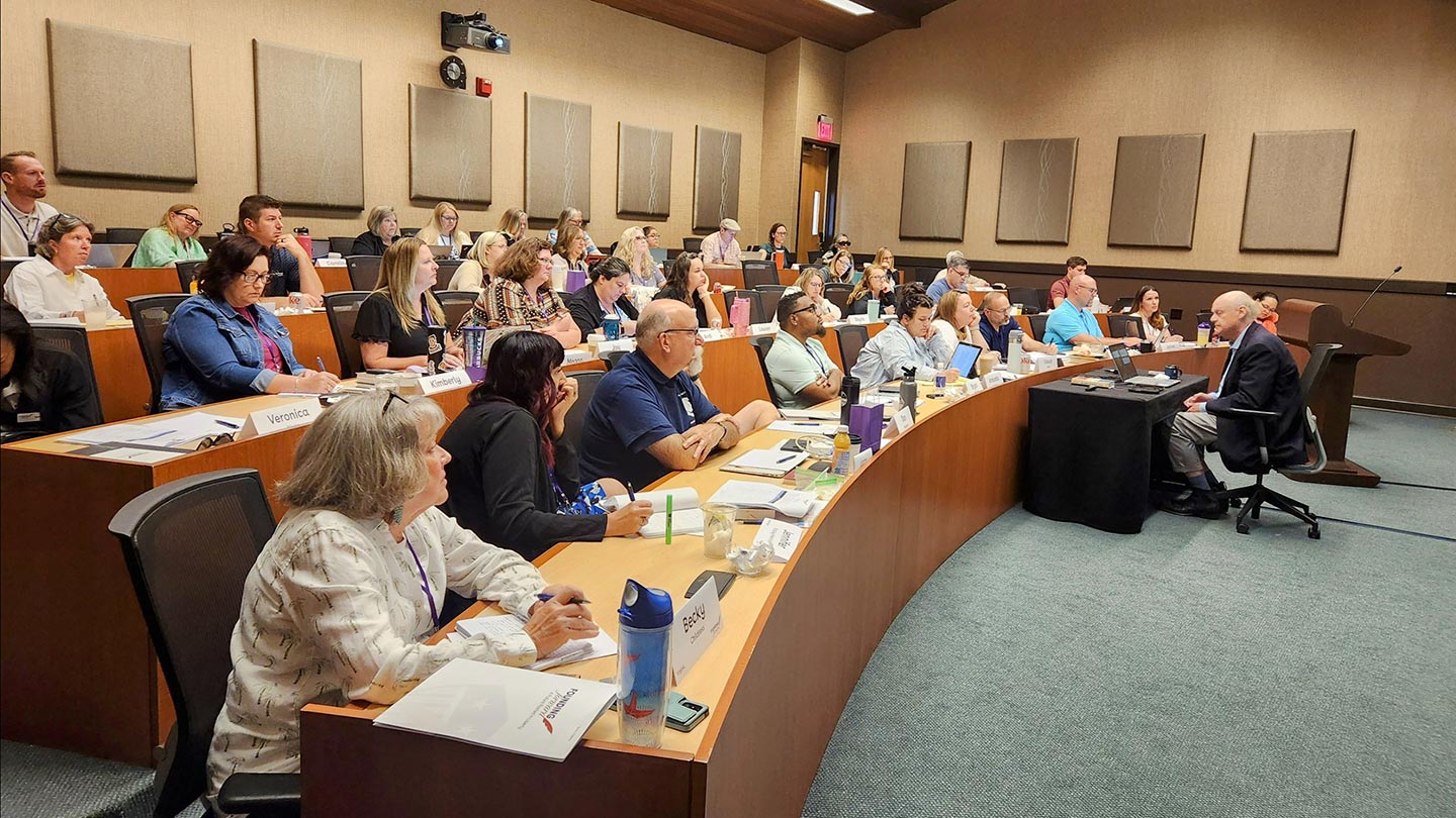 Seminars - Founding Forward